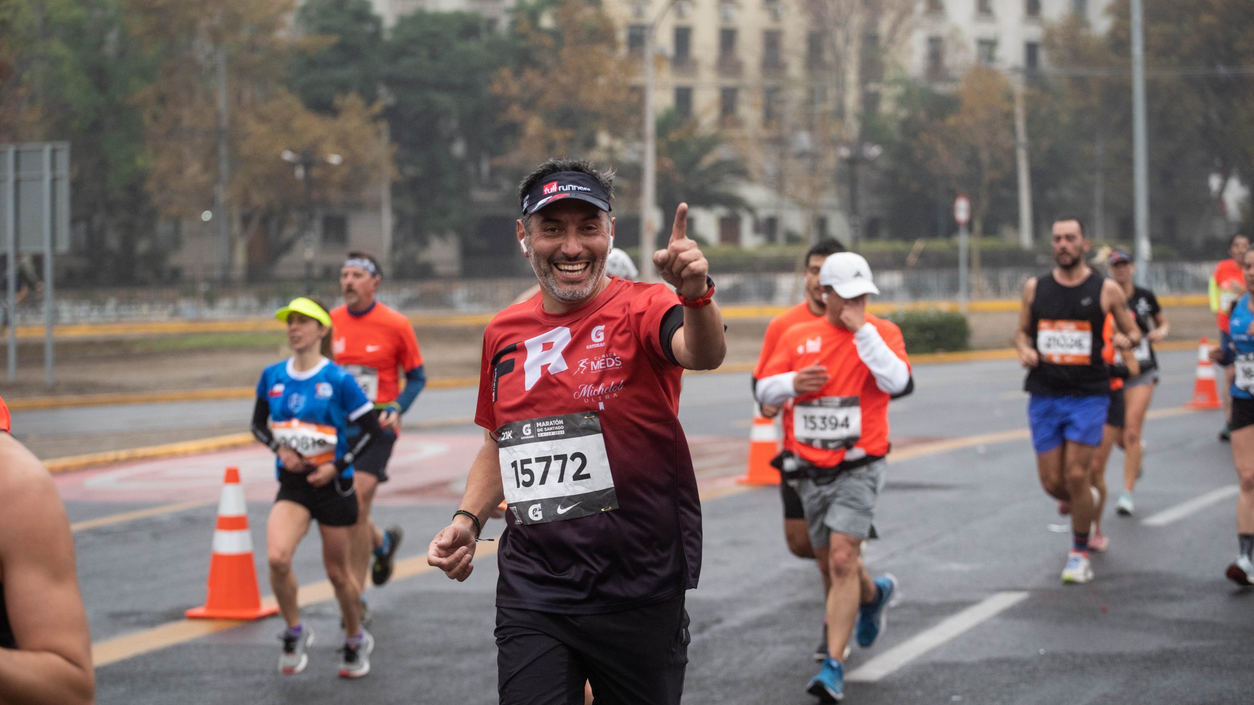 LA ALEGRÍA DEL MARATÓN DE SANTIAGO A FULL. - Full Runners